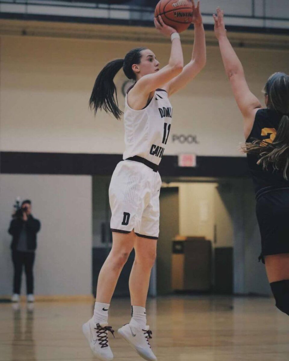 Caitlin Clark's Feet Become The Subject Of Admiration | Caitlin Clark ...